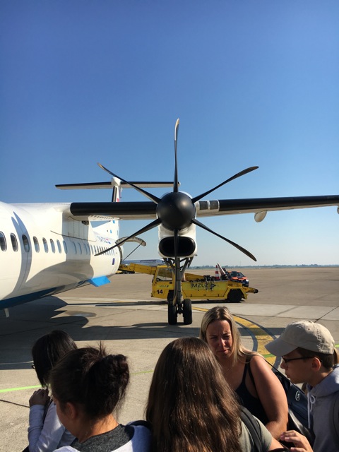 Croatia Airlines, Business Class – Bombardier Q400: Zagreb to Zürich ...