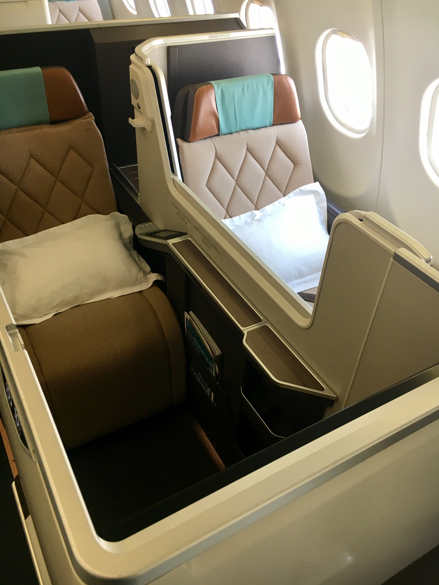 Oman Air, Business Class – Airbus A 330-300: Muscat to Kuala Lumpur ...